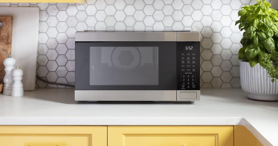 Best Countertop Microwaves of 2024 - Find the Perfect Model